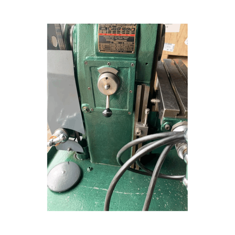 Centec 2A milling machine horizontal / vertical on cabinet 2mt head ...